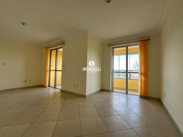 Apto 3 Dorm amplo com 2 sacadas em Camobi