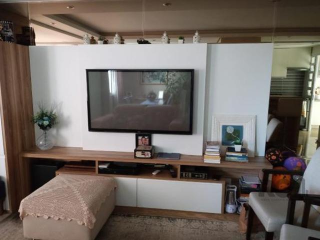 Apto 3 dormitórios 1 suíte, transformado em 2 com living estendido, 82 m2 privativos e 2 vagas de