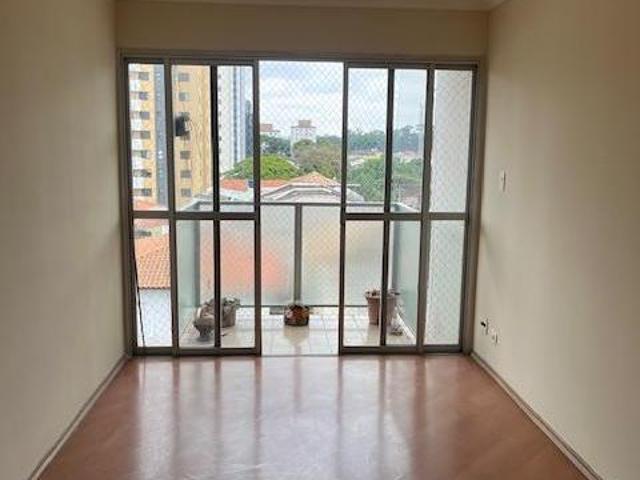 APTO. 3 DORMITÓRIOS PRÓXIMO À LINHA AMARELA