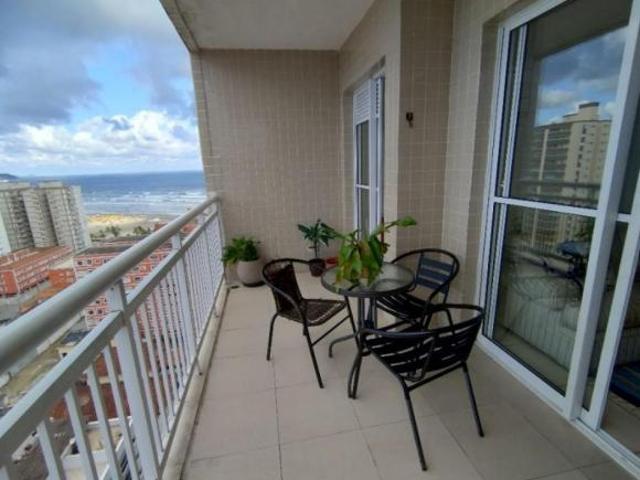 Apto 3 dormt, sendo 1 suíte, 100m do mar, com vista permanente, lazer clube e 2 vagas de garagem dem