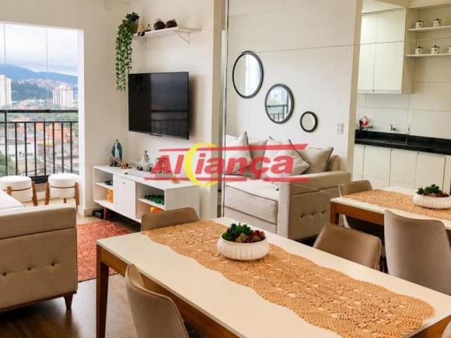 Apto 42m² com Planejados e Vista Livre na Vila Galvão