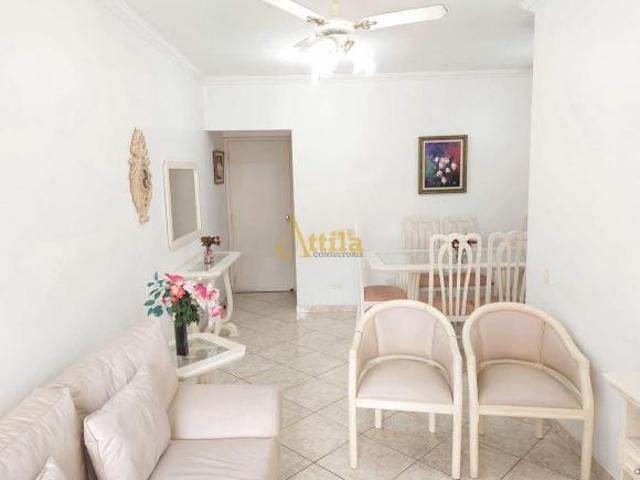 Apto 4 dorms 2 vagas, 350m praia Enseada