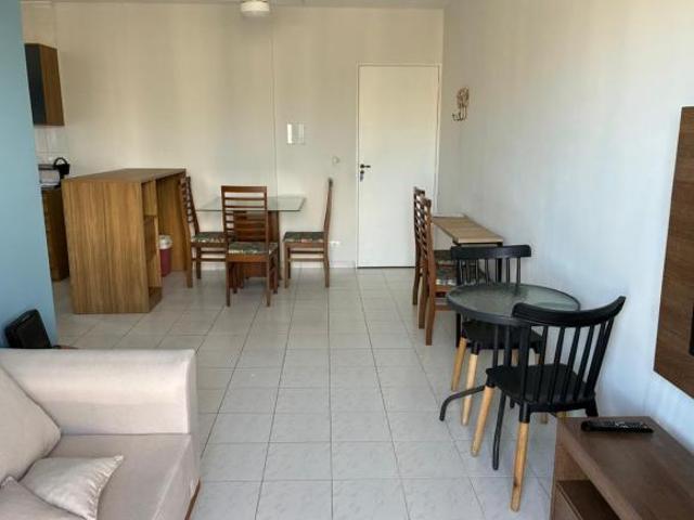 Apto. 55 m2 com piscina e varanda no Guarujá 1 dorm. 10 andar