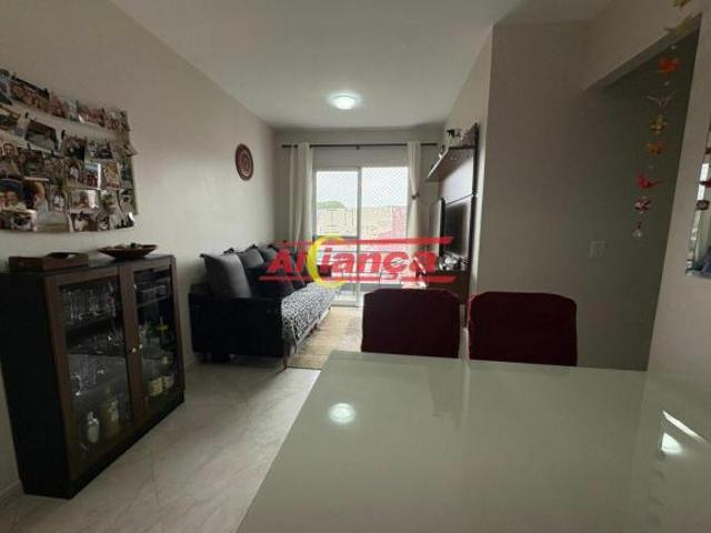 Apto 50m2 com 2 quartos, sendo 1 suite e 2 vagas