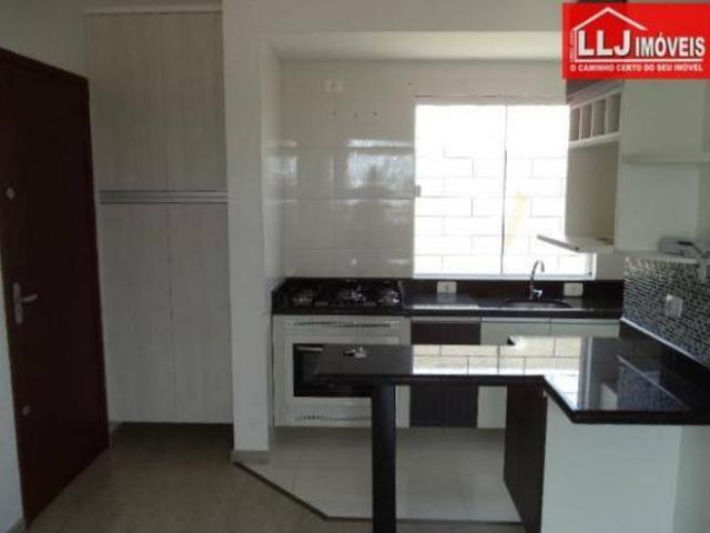 Apto 67 m², térreo, semi mobiliado, 01 vaga coberta, sacada com churrasqueira por R$ 280.000 Bairr