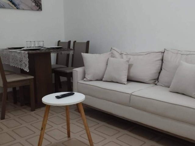 Apto 6 pessoas no Boqueirão Ar cond e wifi
