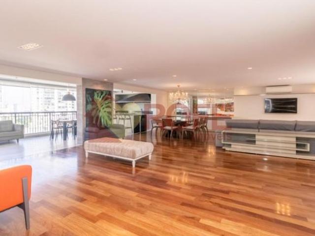 APTO/VENDA/310m/4 SUITES/ALTO da BOA VISTA