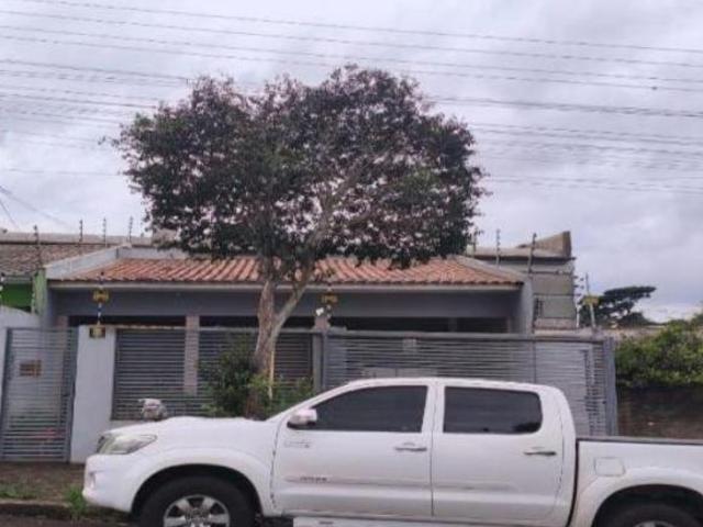 Apucarana pr. bairro jd. portal do lago. casa. áreas totais. terr. 180,00m² e con