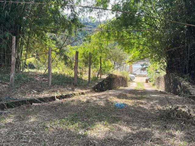 AQ#10 LOTE COM VISTA PARA REPRESA ESCRITURADO