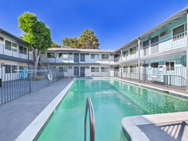 Aqua South