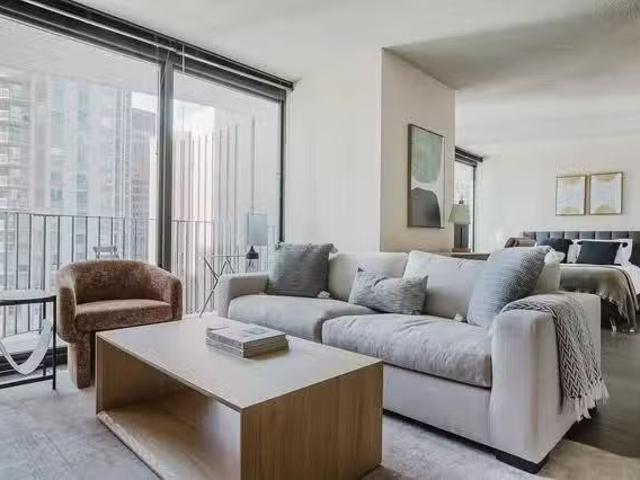 Aqua, 225 North Columbus Drive, New Eastside 1 Bedroom 1 B.