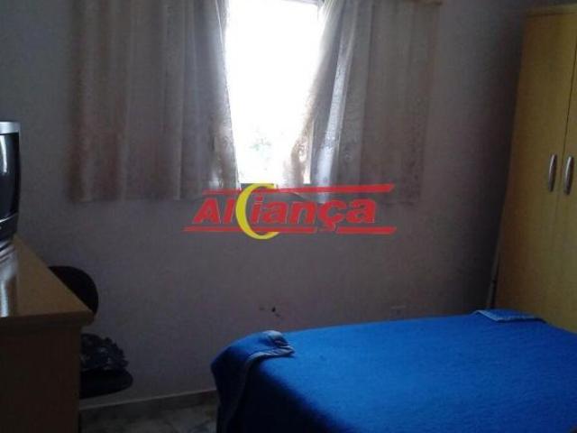 Aqui está uma sugestão de anúncio com mais de 500 Apartamento no Último Andar com Sacada Panorâmic