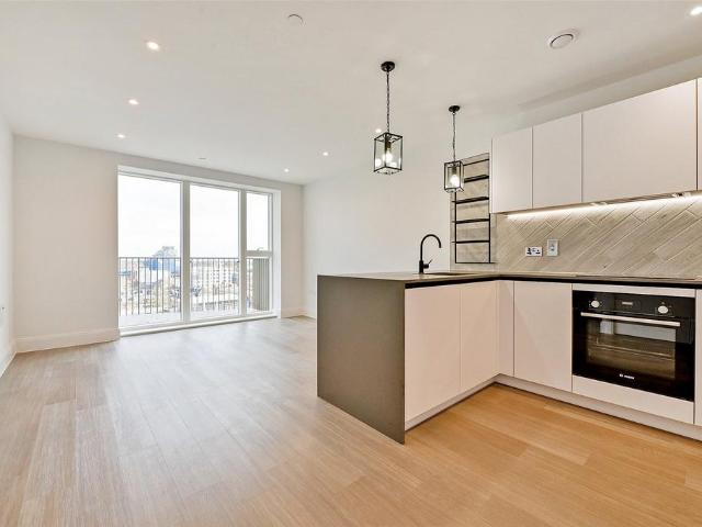 Aquifer House, Exploration Way. 2 bed apartment to rent £1,800 pcm £415 pw