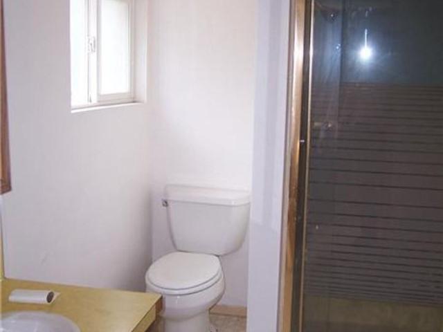 ar2107 1 Bedroom Apartment for Rent at 2107 Ne 54th St, Seattle, WA 98105 University District