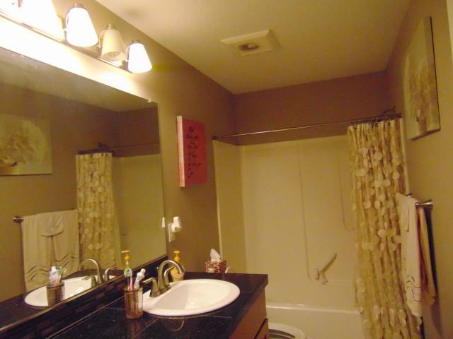 AR6161 1 Bedroom Apartment for Rent at 6613 Ne Grand Ave, Portland, OR 97211 Woodlawn