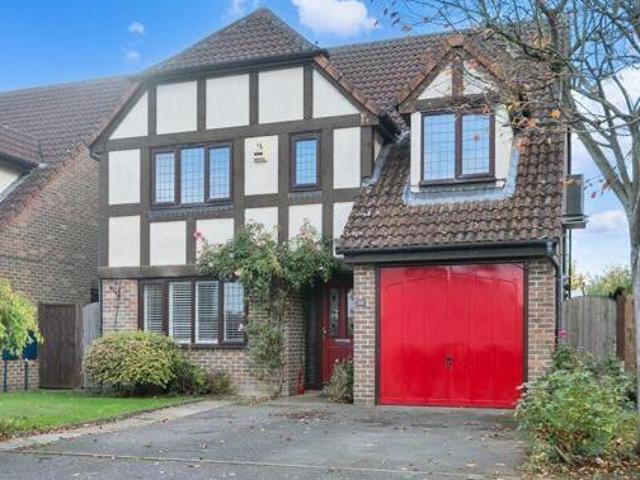 Armingford Crescent, Melbourn, 4 Bedroom Detached