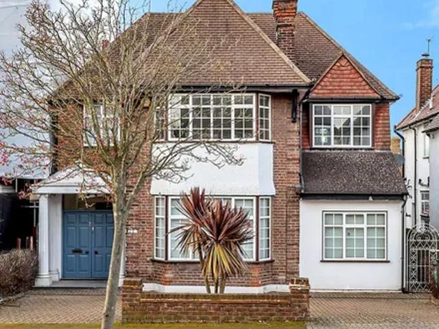Armitage Road, Childs Hill, London, NW11 8RA, United Kingdom | 5 bed house for rent #116542952 | Rentberry