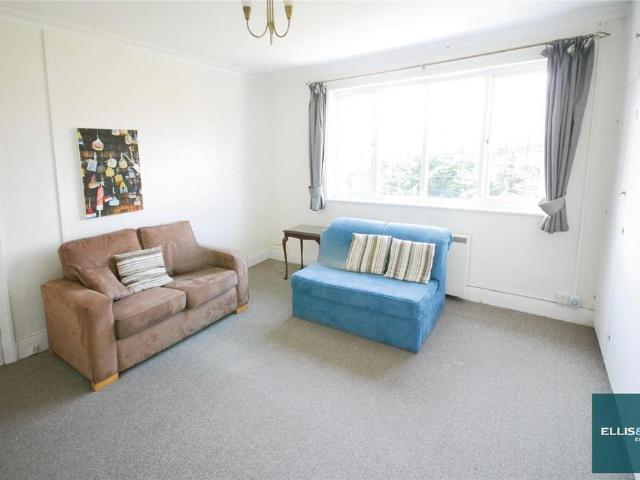 Armitage Road, Golders Green, NW11 1 bed apartment to rent £1,750 pcm £404 pw