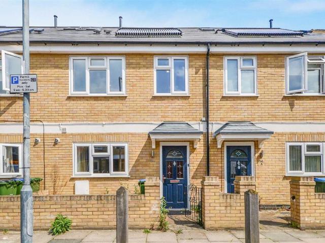 Armitage Road, Greenwich SE10, 3 bed property to rent, £3,000 pcm | PrimeLocation