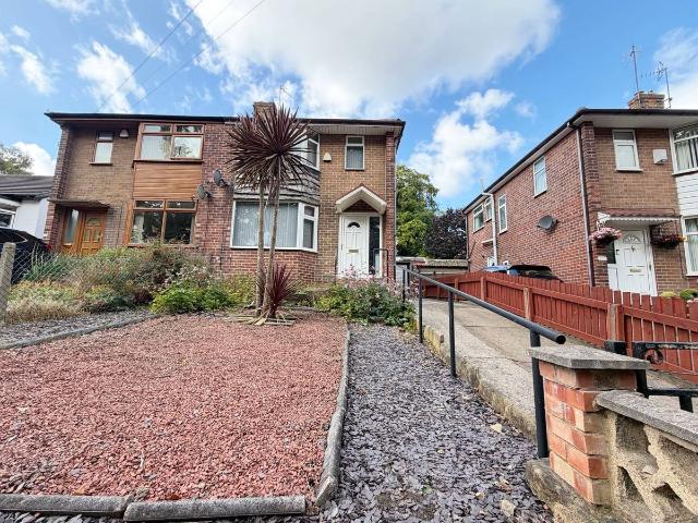 Armley Ridge Road, Armley, Leeds LS12, 3 bed semi detached house to rent, £1,250 pcm | PrimeLocation