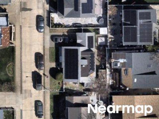 Armour St