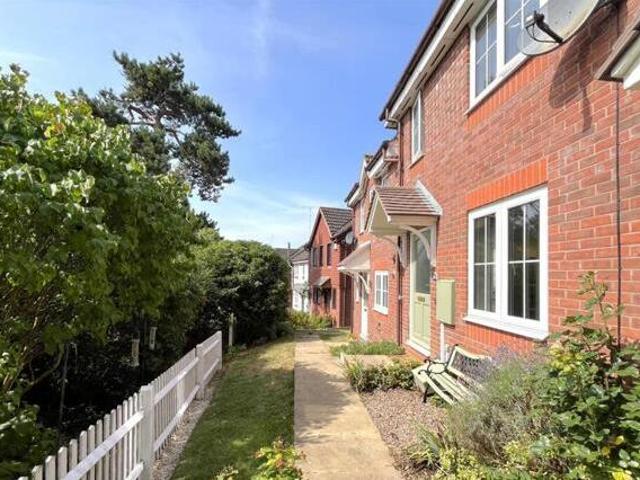 Armscote Grove, Hatton Park, 2 Bedroom Terraced