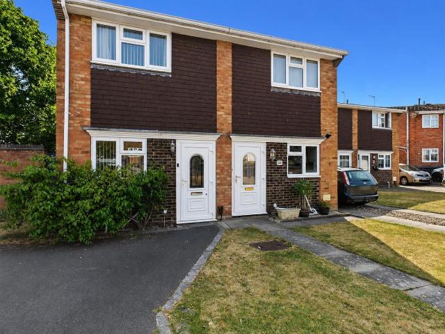 Armstrong Close, Leamington Spa CV31, 2 bed property to rent, £1,335 pcm | PrimeLocation