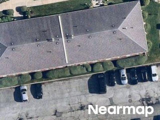 Armstrong Ave Apt B3