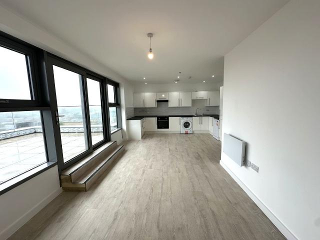 Armstrong House, Peterborough PE2, 2 bed flat to rent, £1,275 pcm | PrimeLocation