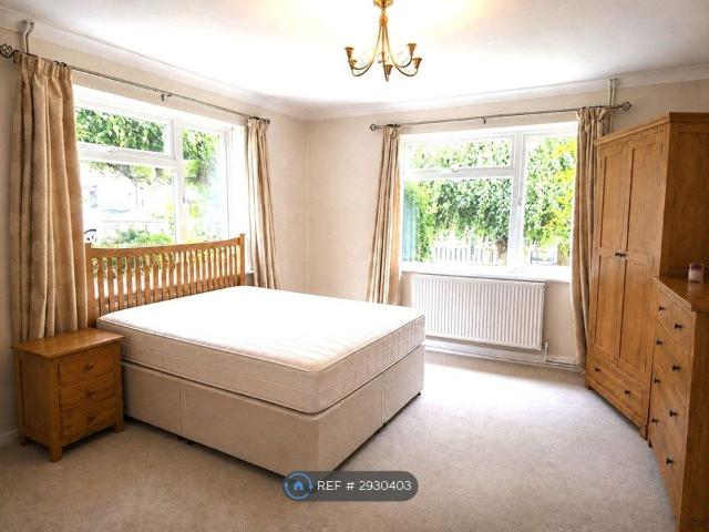 Armstrong Road, Egham TW20, Room to rent, £700 pcm | PrimeLocation