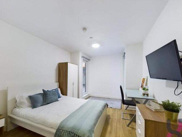Arndale House, London Road, 1 Bedroom Flat