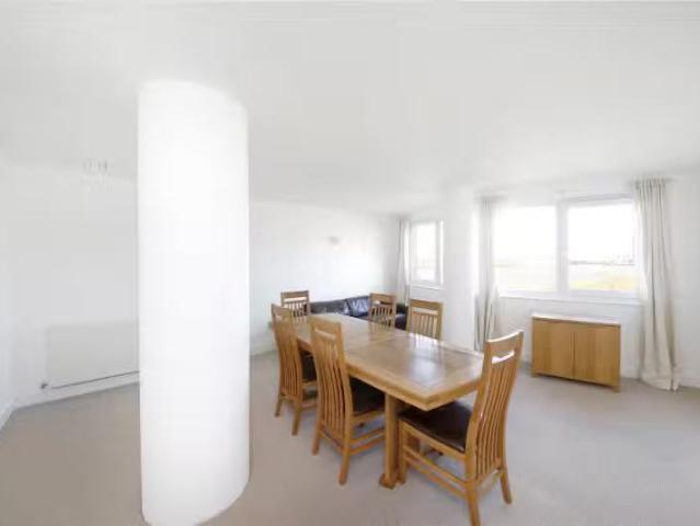 Arnhem Place, London, E14 3ST
