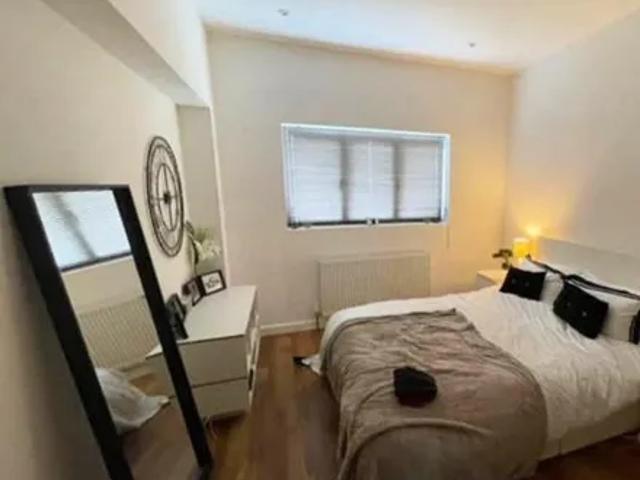 Arnold Crescent, London, TW7 7NS, United Kingdom | 1 bed apartment for rent #139332869 | Rentberry