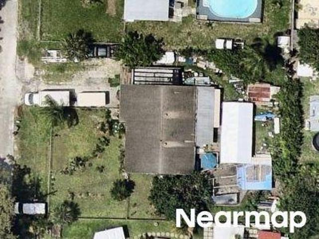 Arnold Dr