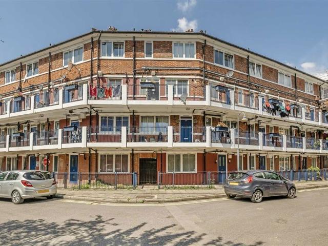 Arnold Estate, Bermondsey SE1, 1 bed flat to rent, £1,700 pcm | PrimeLocation