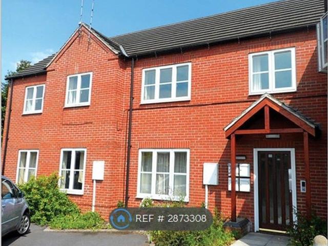 Arnold, Nottingham NG5, 2 bed flat to rent, £775 pcm | PrimeLocation