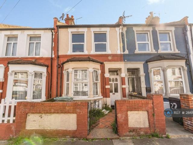 Arnold Road, London, N15 2 bed flat to rent £1,780 pcm £411 pw