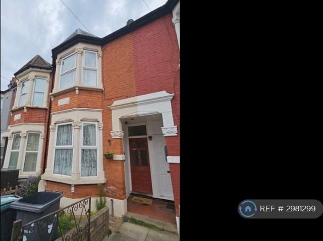 Arnold Road, London, N15 2 bed terraced house to rent £2,400 pcm £554 pw