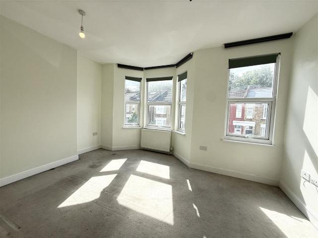 Arnold Road, London N15, 4 bed property to rent, £3,000 pcm | PrimeLocation