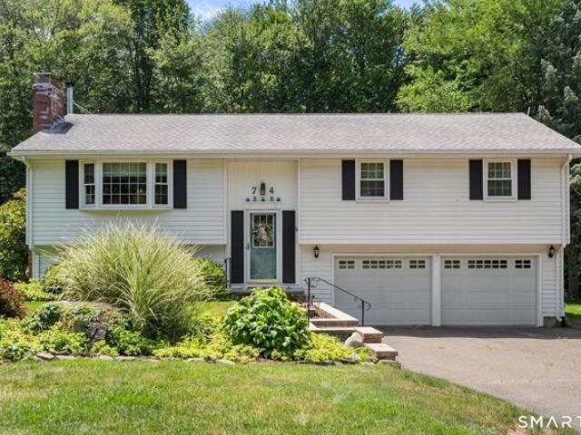 Arnott Rd, Manchester, Home For Sale