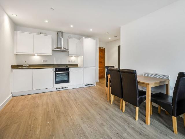 Arodene House, Perth Road, Gants Hill IG2, 1 bed flat to rent, £1,400 pcm | PrimeLocation
