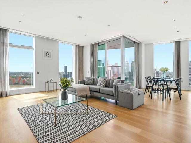 Arora Tower, Waterview Drive, Greenwich SE10, 3 bed flat to rent, £4,500 pcm | PrimeLocation