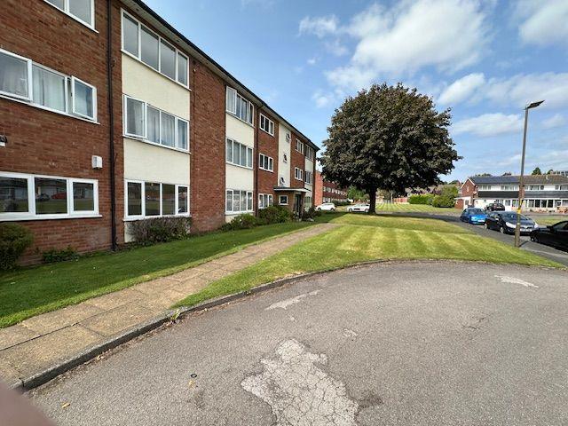 Arosa Drive, Birmingham B17, 2 bed flat to rent, £1,095 pcm | PrimeLocation