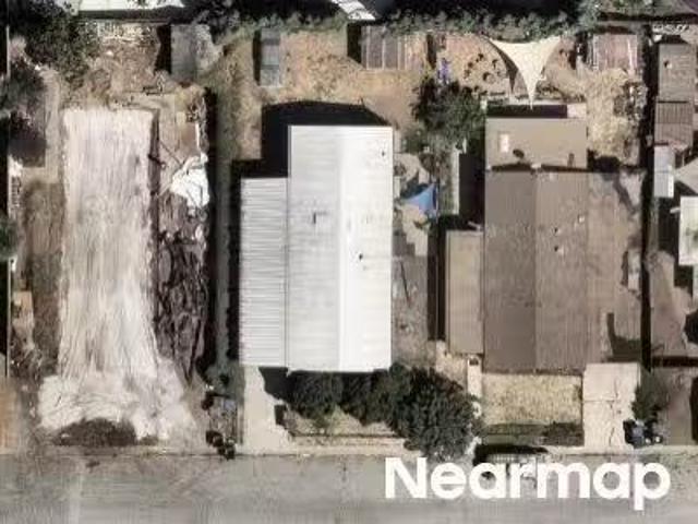 Aragon Dr