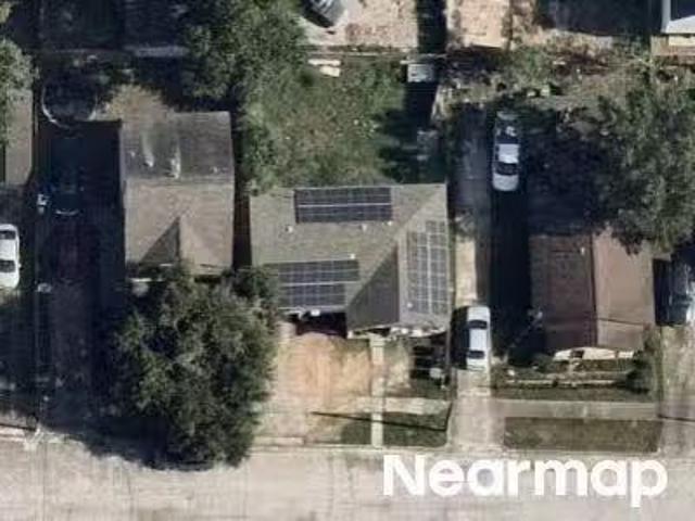 Arapahoe St