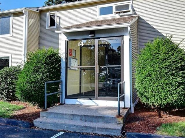 Arbor Way Apt B, Holyoke, Condo For Sale