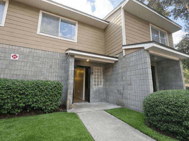 Arbor Apartments 1 Bedroom Apartment for Rent at 2411 Sw 35th Pl, Gainesville, FL 32608