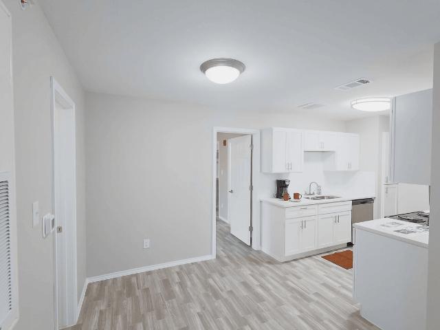 Arbor Creek 1 Bedroom Apartment for Rent at 396 E Southwest Pkwy, Lewisville, TX 75067 Timber Creek Square