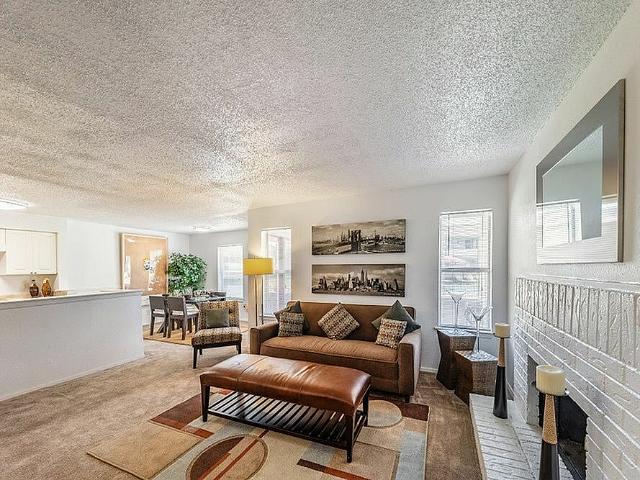 Arbor Creek Apartments
