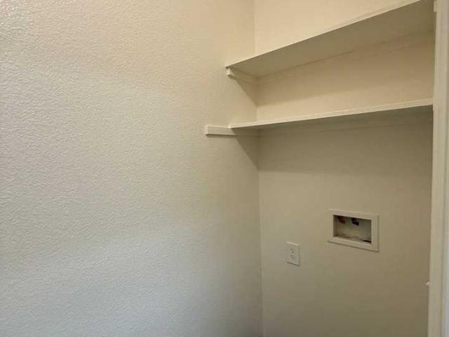 Arbor Faire Senior 1 Bedroom Apartment for Rent at 5175 N Feland Ave, Fresno, CA 93711 Fig Garden Loop